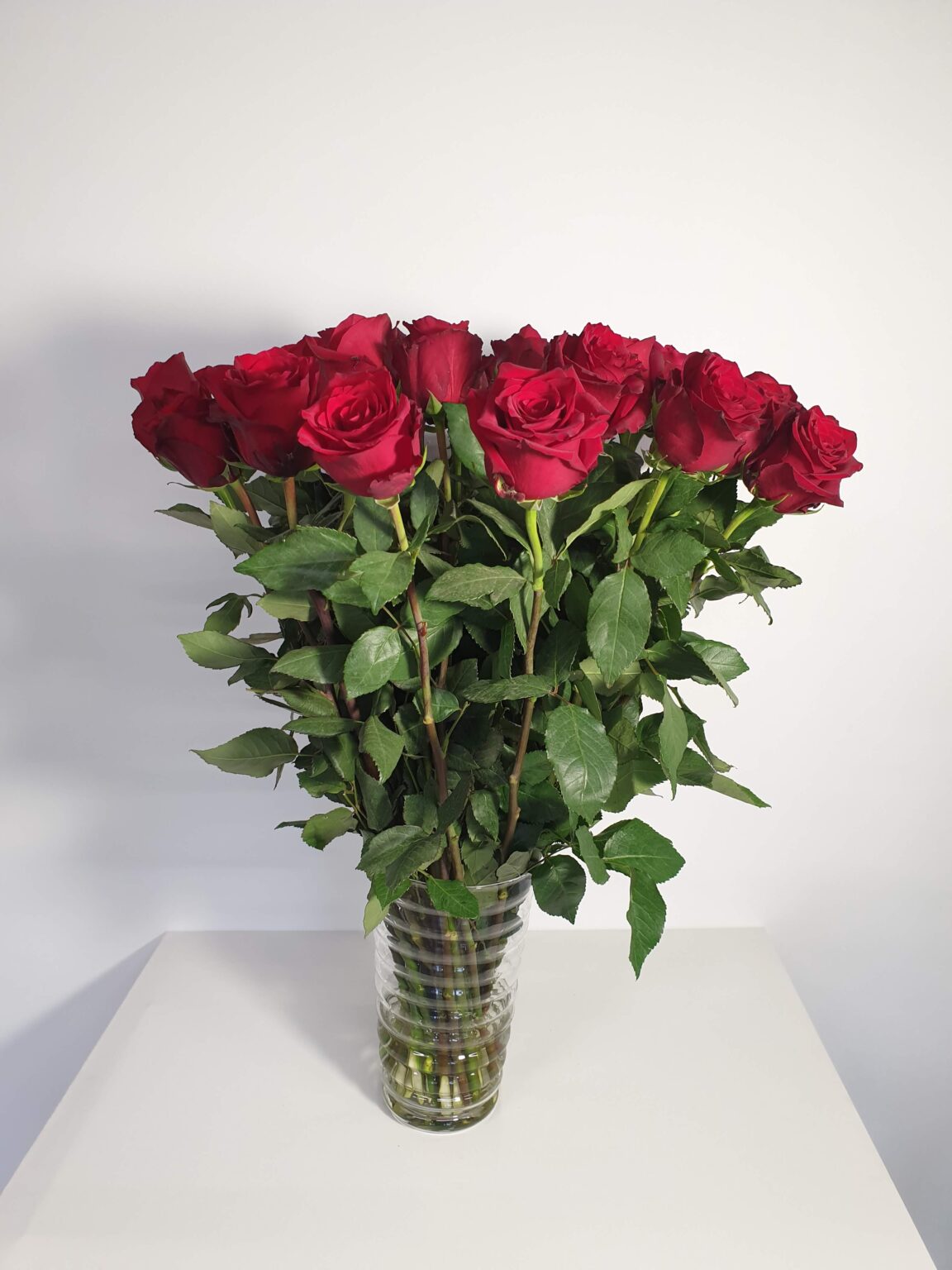 Punane roos 70cm - Lillekuller Pärnus